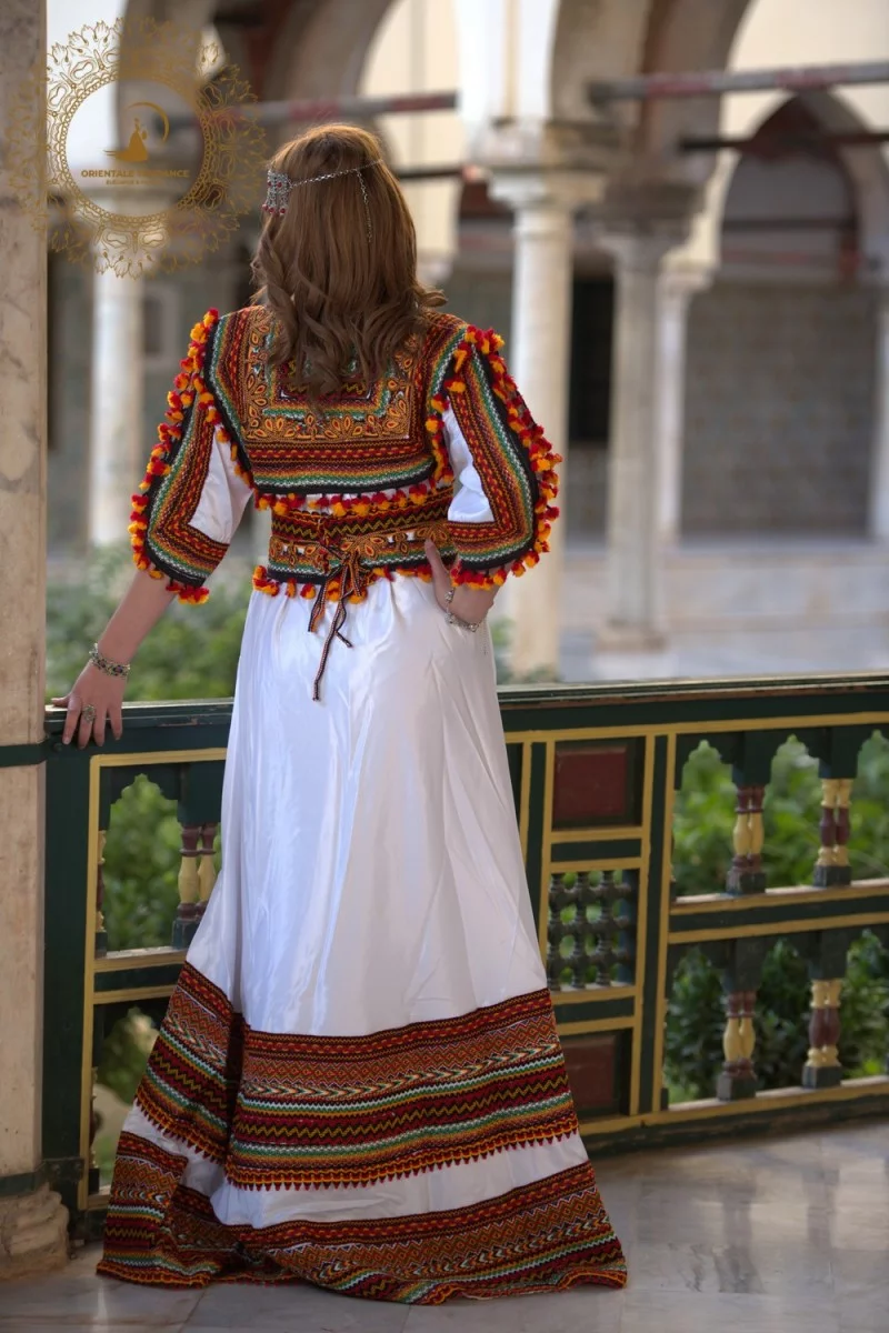 Sublime traditional Kabyle dress