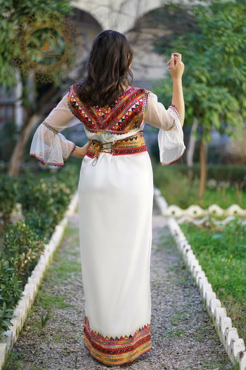 Kabyle dress all in finesse composed of two pieces