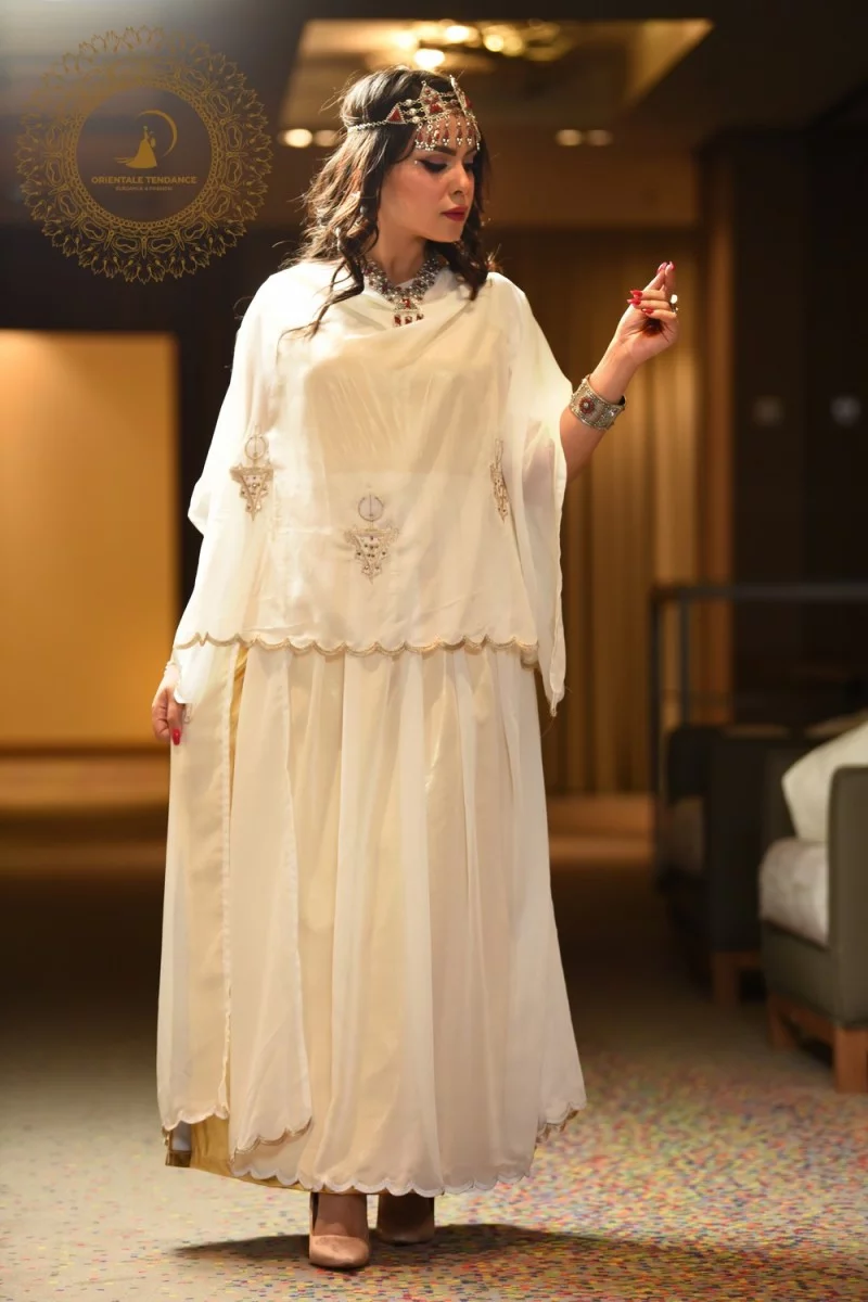 Sophisticated and modern Chaoui outfit