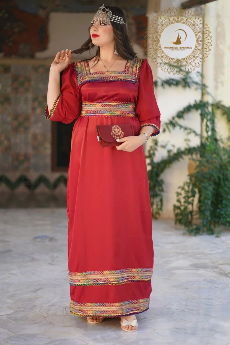 Berber dress of ceremony all in finesse